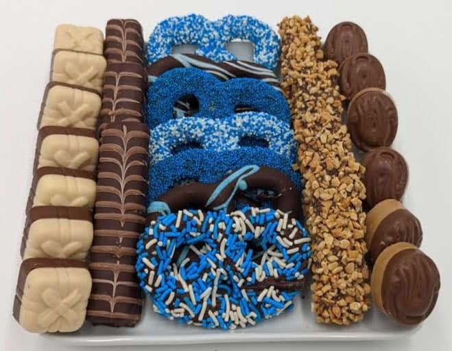 Square Ceramic Truffle Plate w/Blue Pretzels | Munchies on Pico